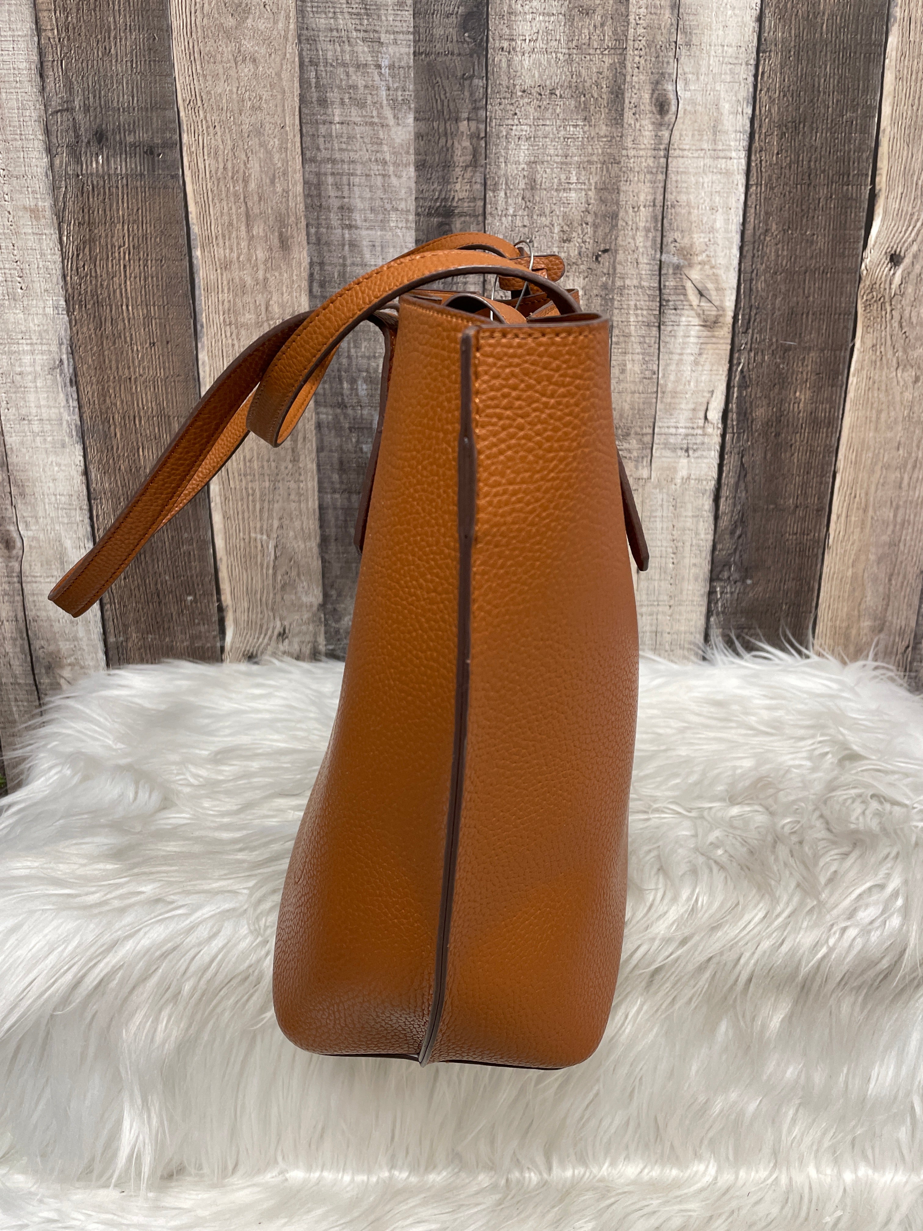 Clothes Mentor Designer Handbags